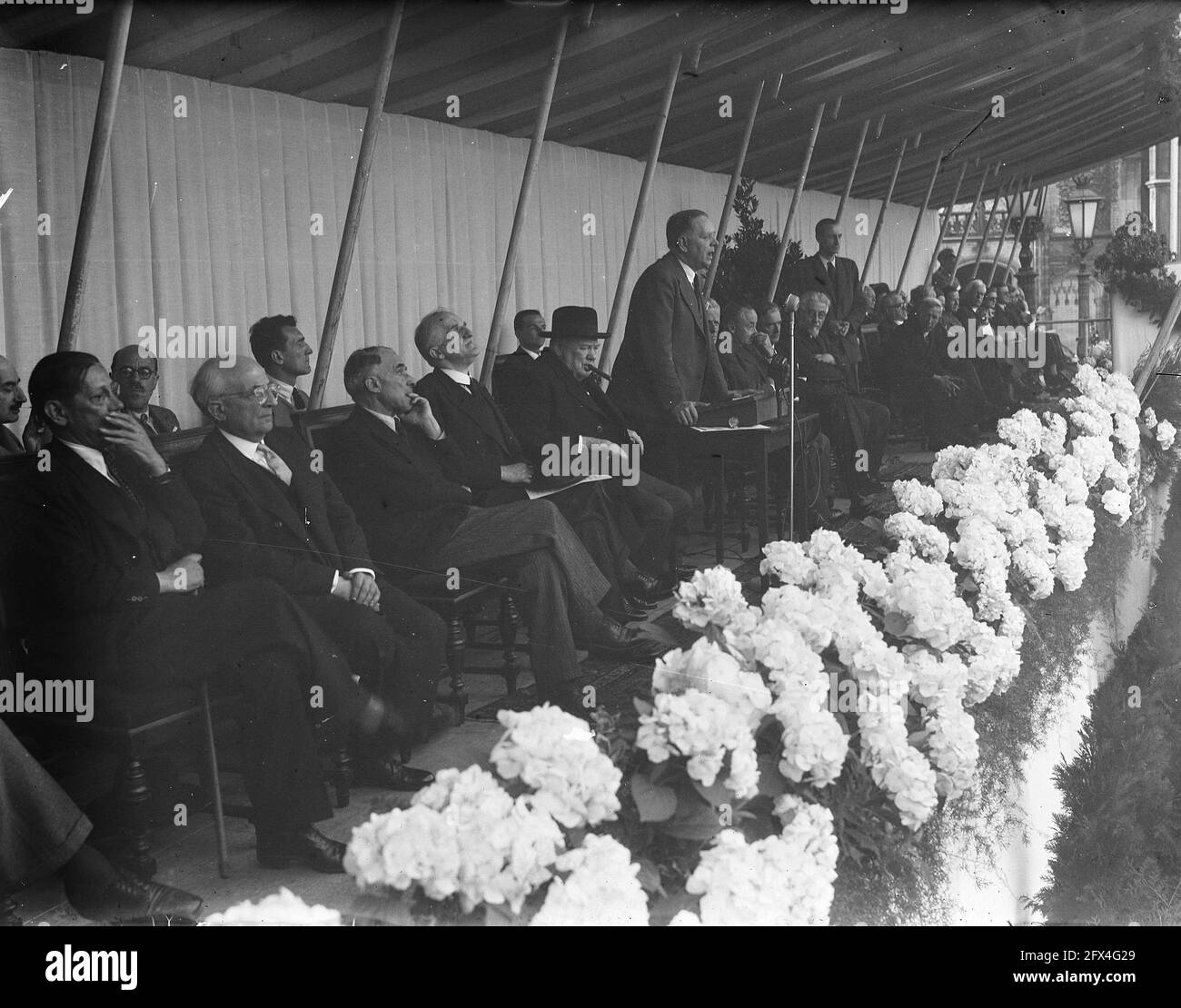 Congress of europe in 1948 hi-res stock photography and images - Alamy