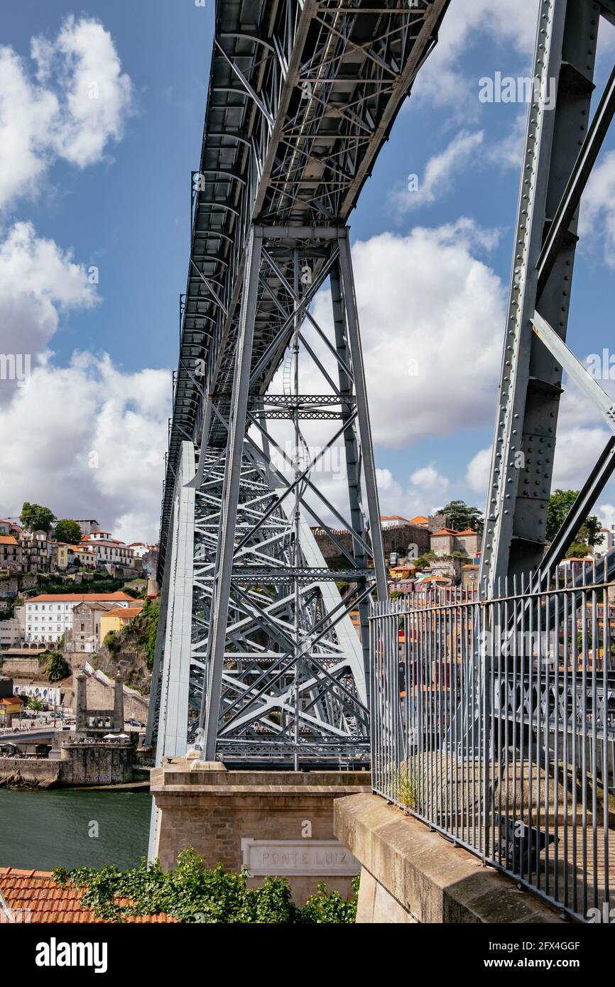 Dom Luís I Bridge - double-deck metal arch bridge that spans the River ...