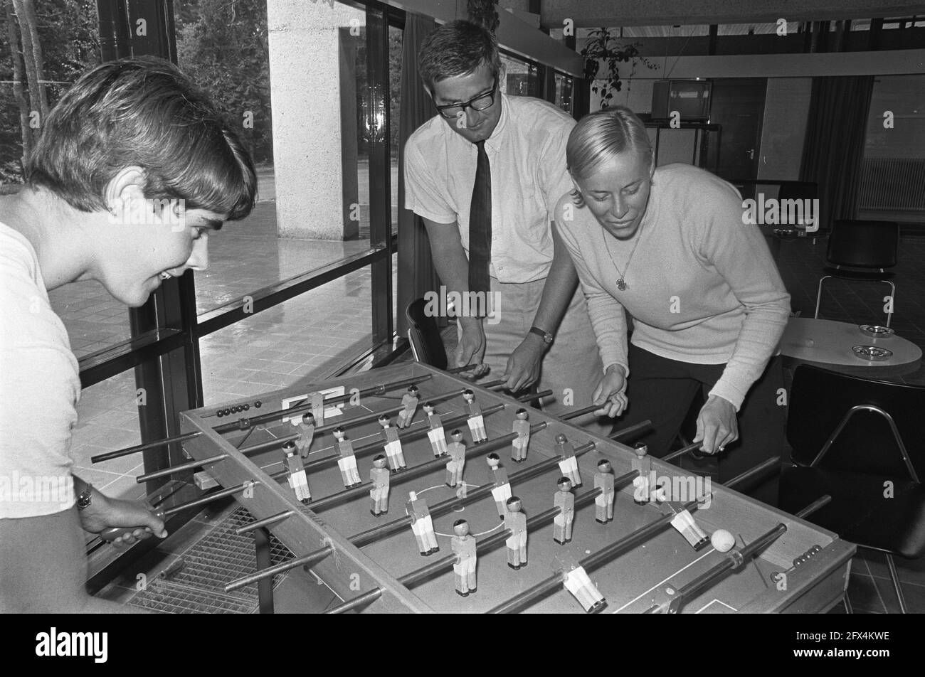 Gretta kok play Black and White Stock Photos & Images - Alamy