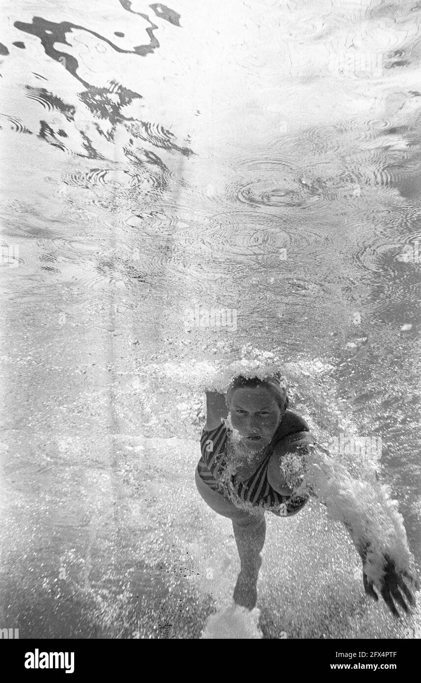 Ada kok underwater hi-res stock photography and images - Alamy