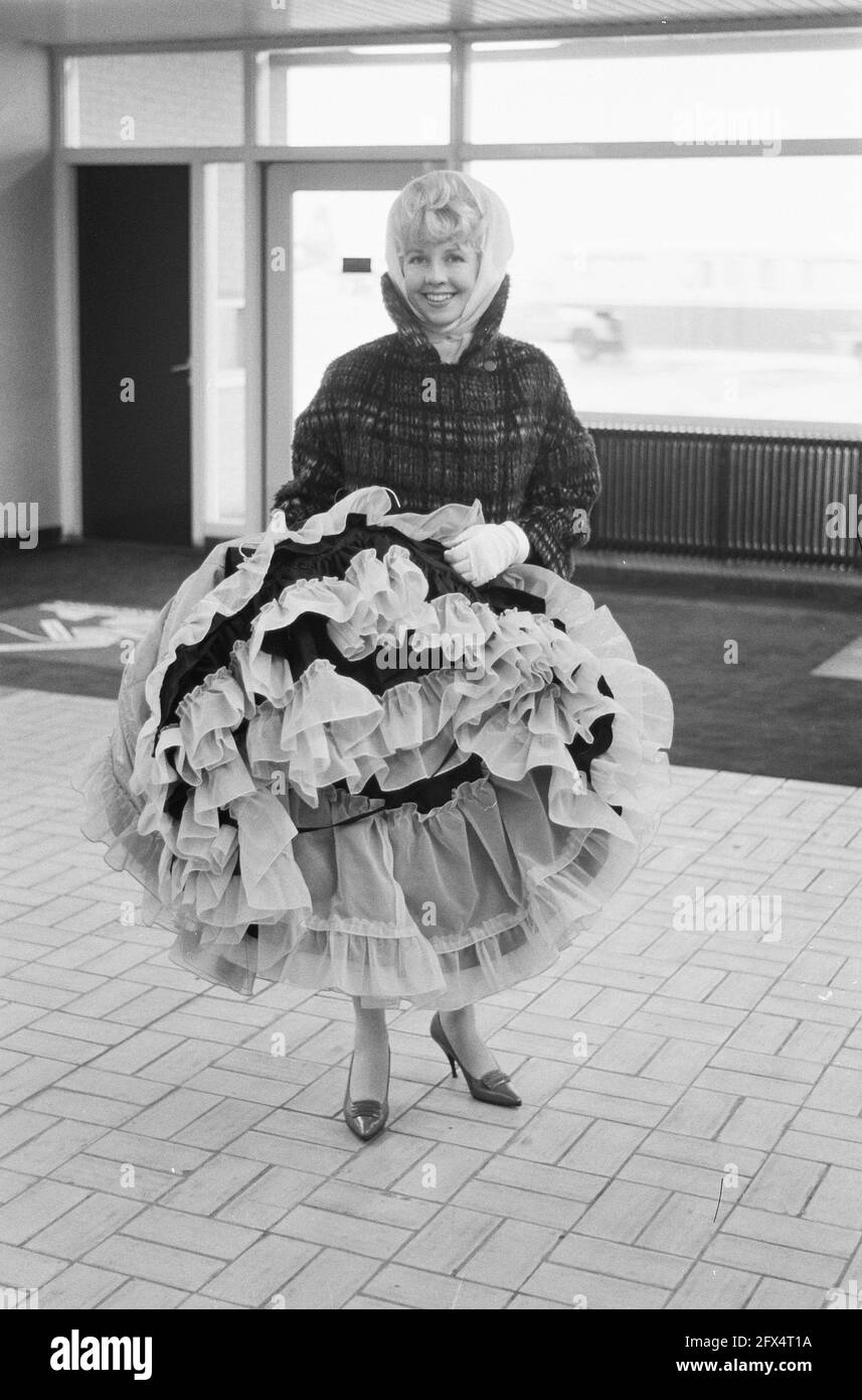 Rose marie singer hi-res stock photography and images - Alamy