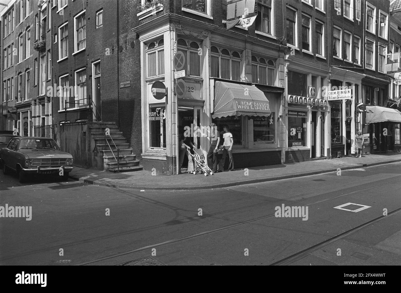 1975 architecture hi-res stock photography and images - Alamy