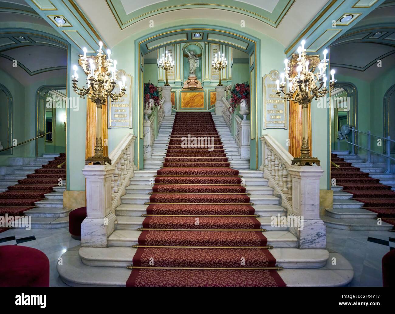 Interior design spain hi-res stock photography and images - Alamy