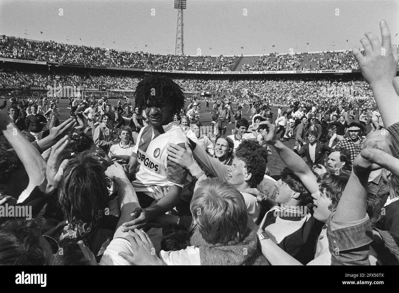 Ruud gullit afterwards Black and White Stock Photos & Images - Alamy