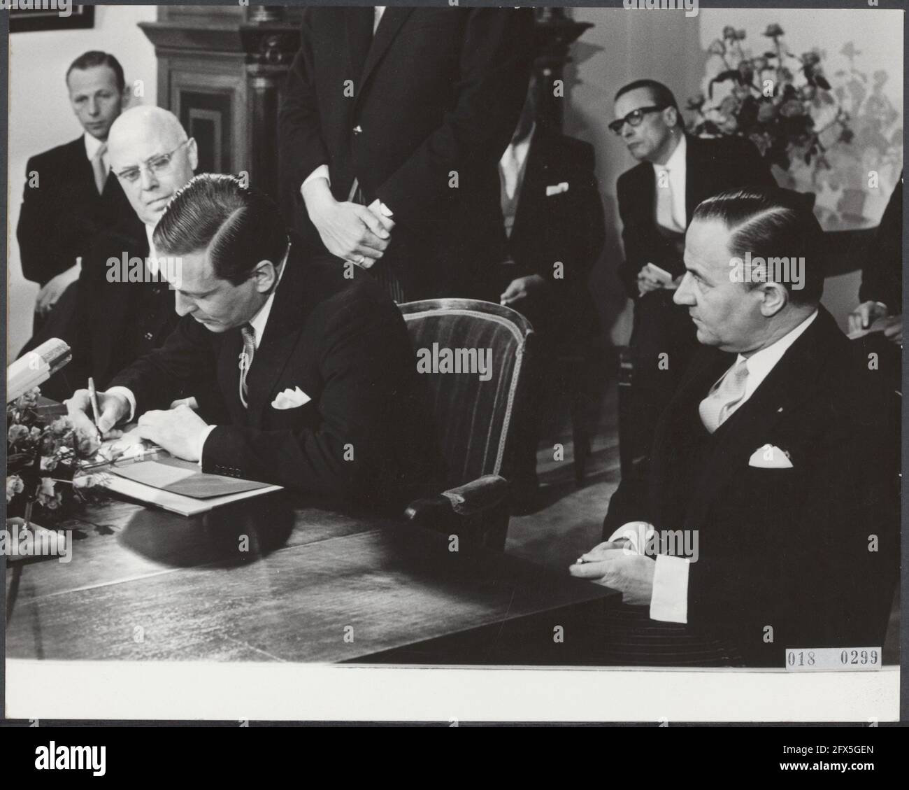 Son willem alexander claus george ferdinand hi-res stock photography ...