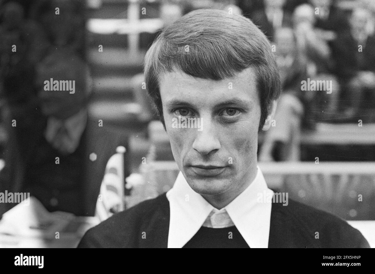 World Championships bandsticks in Rotterdam; No. 19 Piet Vet (heads ...