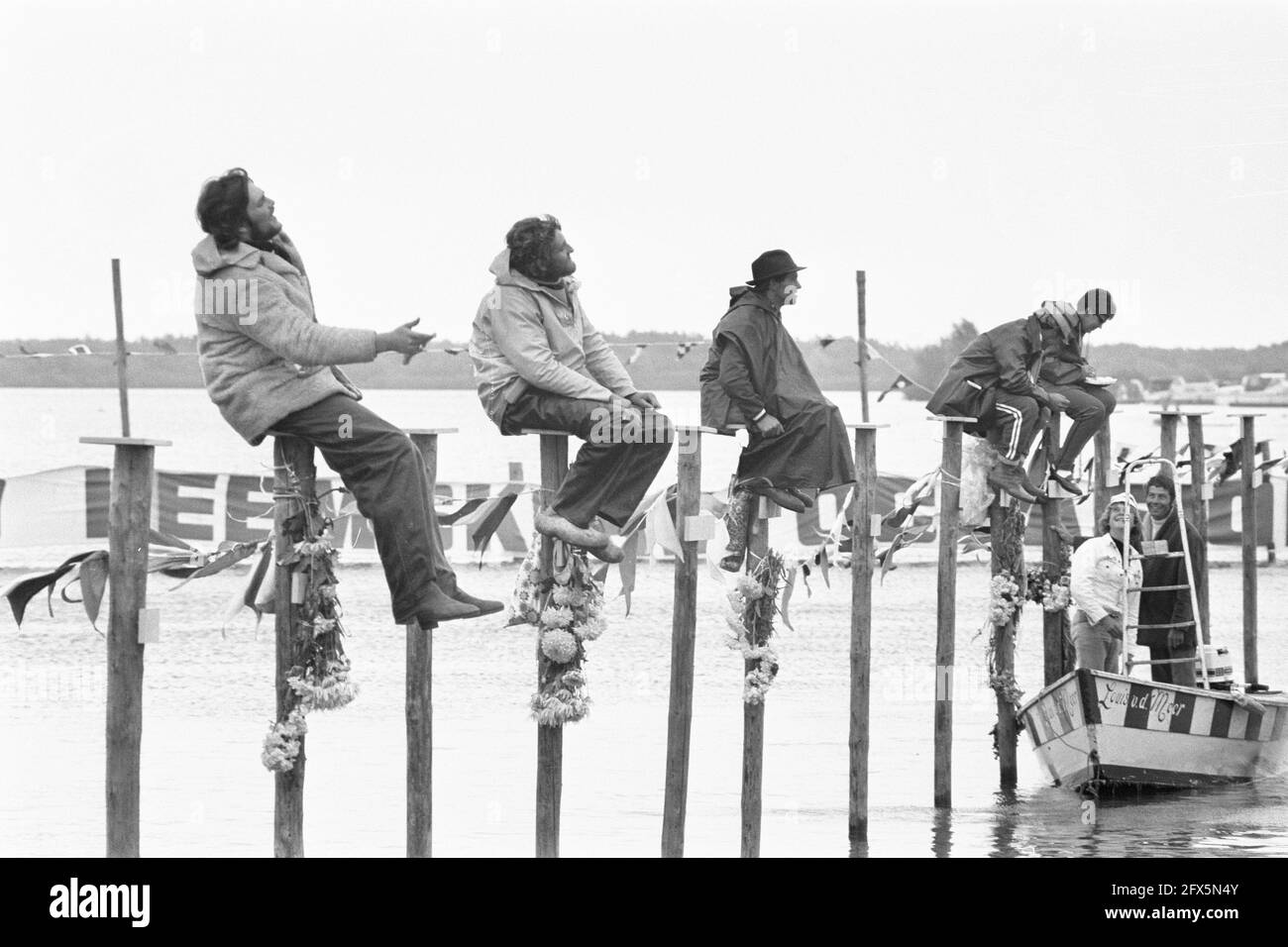 Five pole sitters hi-res stock photography and images - Alamy