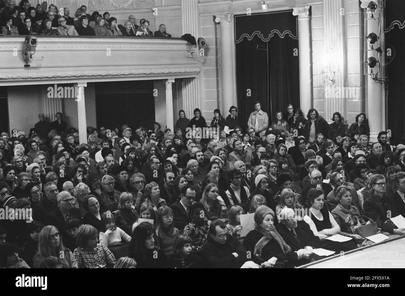 Crowded small hall hi-res stock photography and images - Alamy