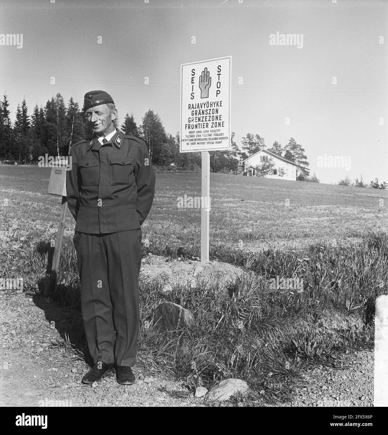 Border guard at the Russian border, July 5, 1967, border control ...