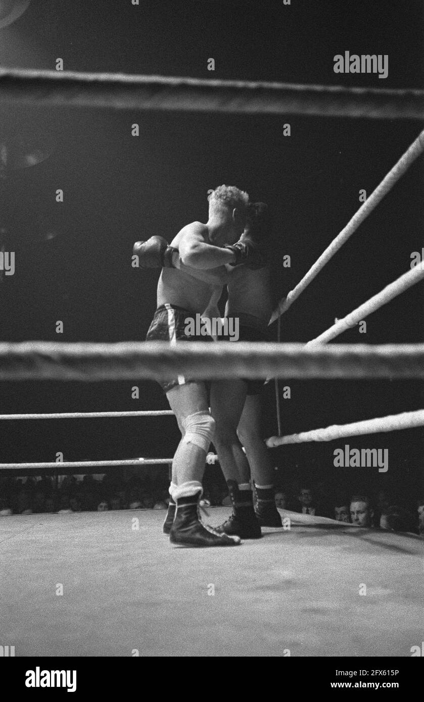 Boxing match in the Apollohal, November 23 1960, Boxing matches, The ...