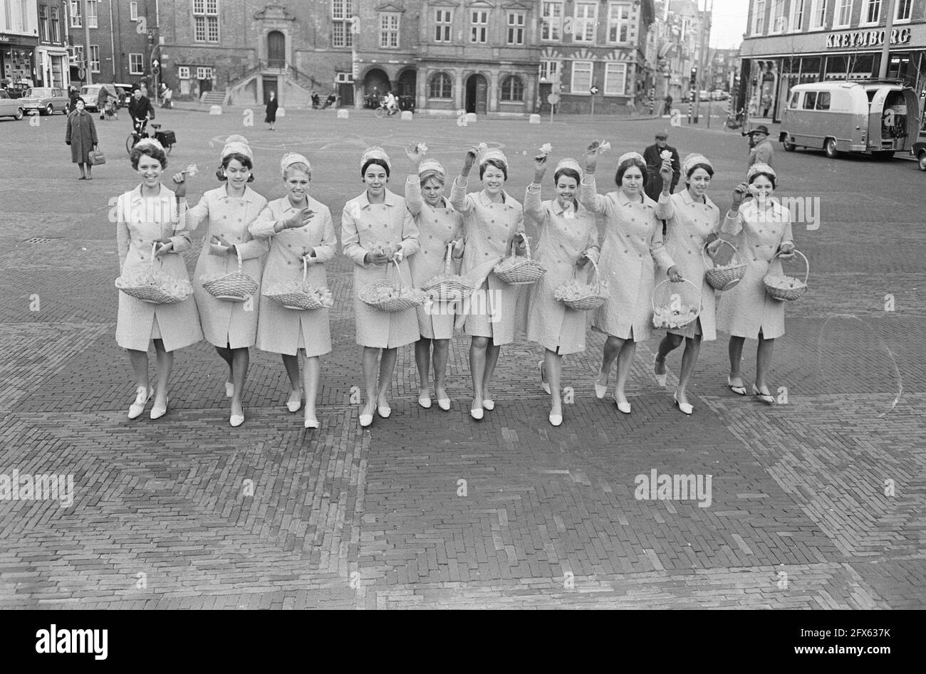 Bloomed girls hi-res stock photography and images - Alamy