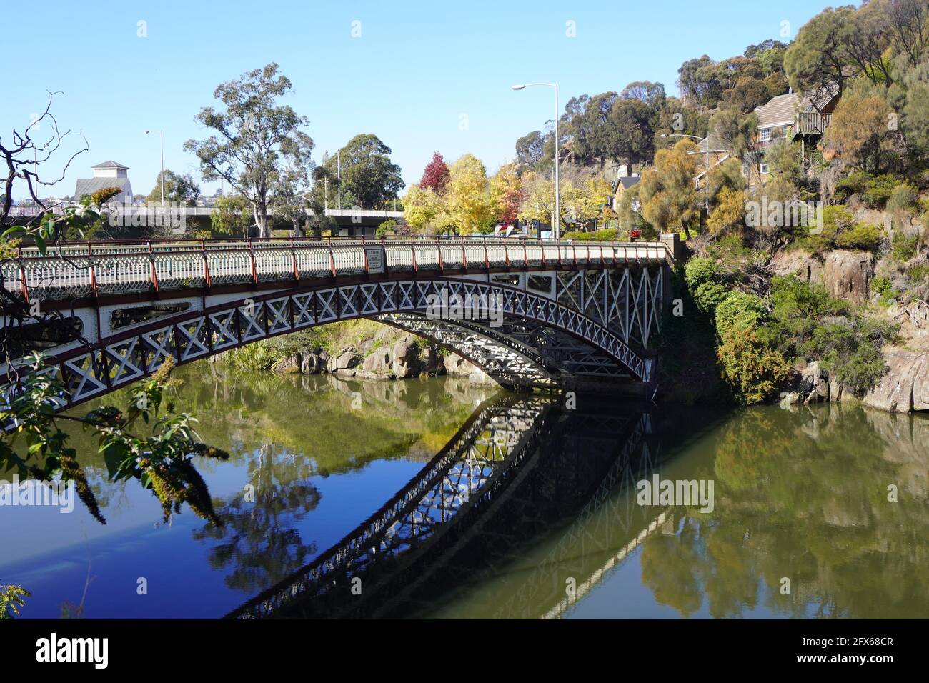 Historic Kings Bridge reflecting in the South Esk River Stock Photo - Alamy
