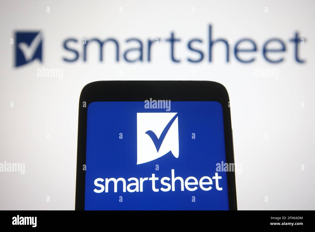 Smartsheet logo hi-res stock photography and images - Alamy
