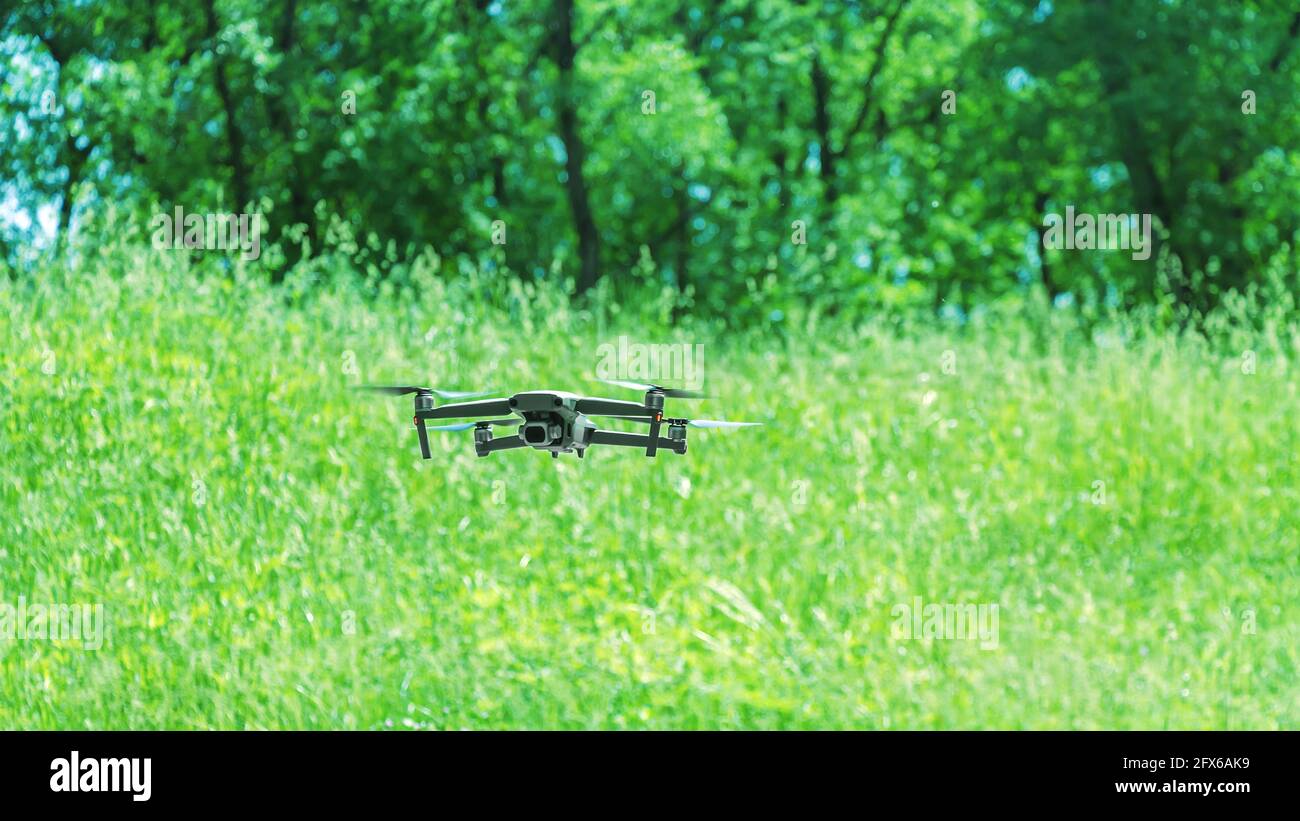 Drone aircraft not military small hi-res stock photography and images ...