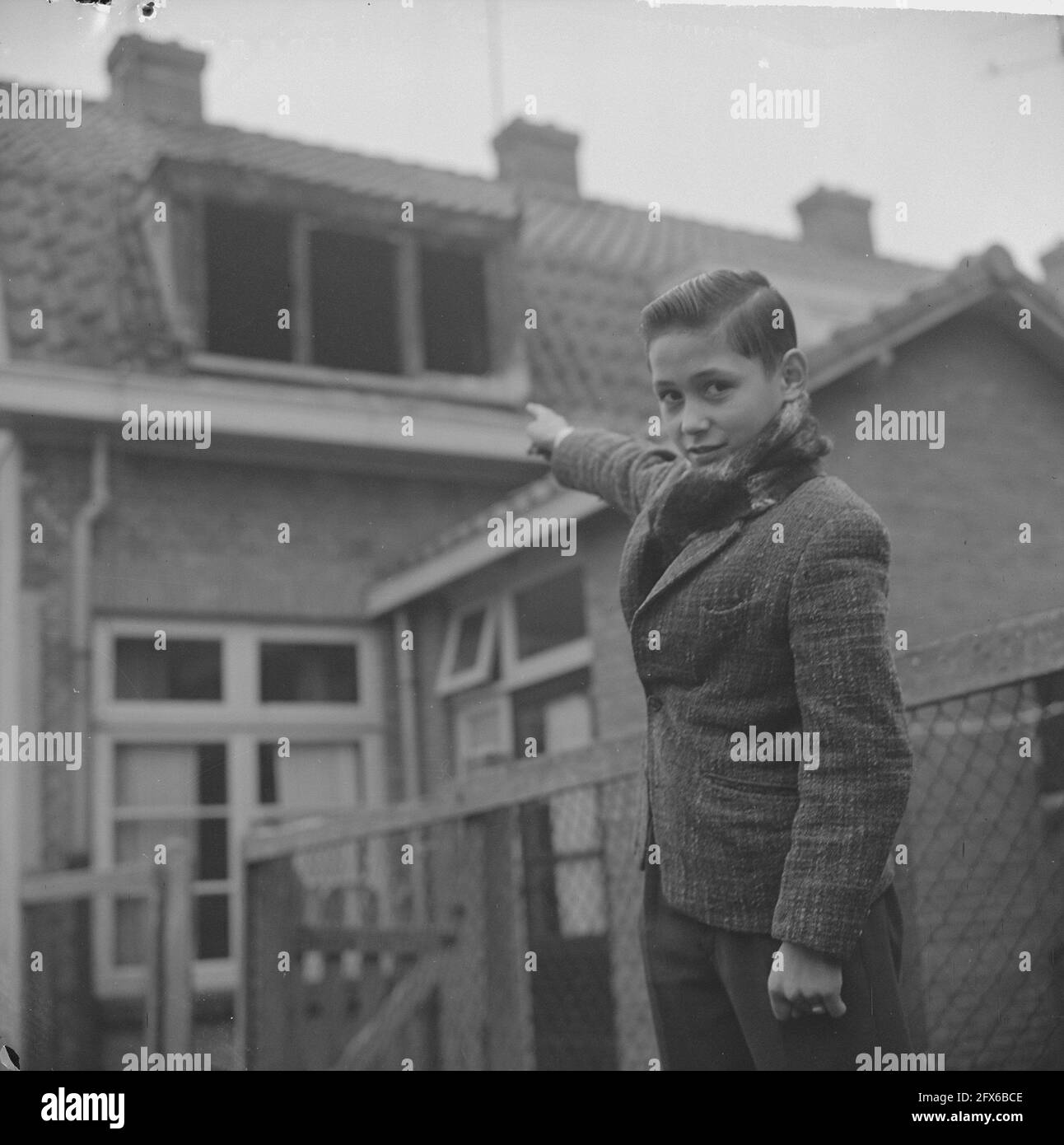Herman Majoor 11 years in Dordrecht his four years younger brothers and ...