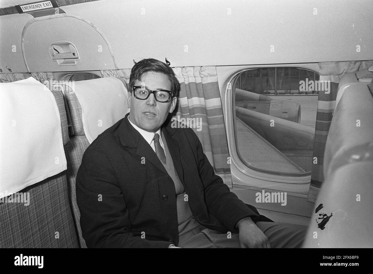 Herman Willemse (swimmer) left for Argentina, January 17, 1966 ...