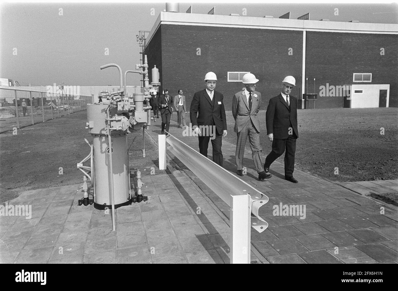 Prince bernhard puts compressor hall hi-res stock photography and ...