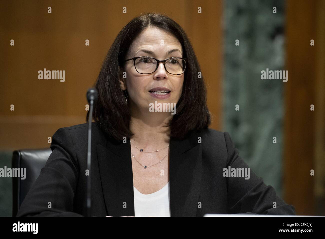 Lily batchelder hi-res stock photography and images - Alamy