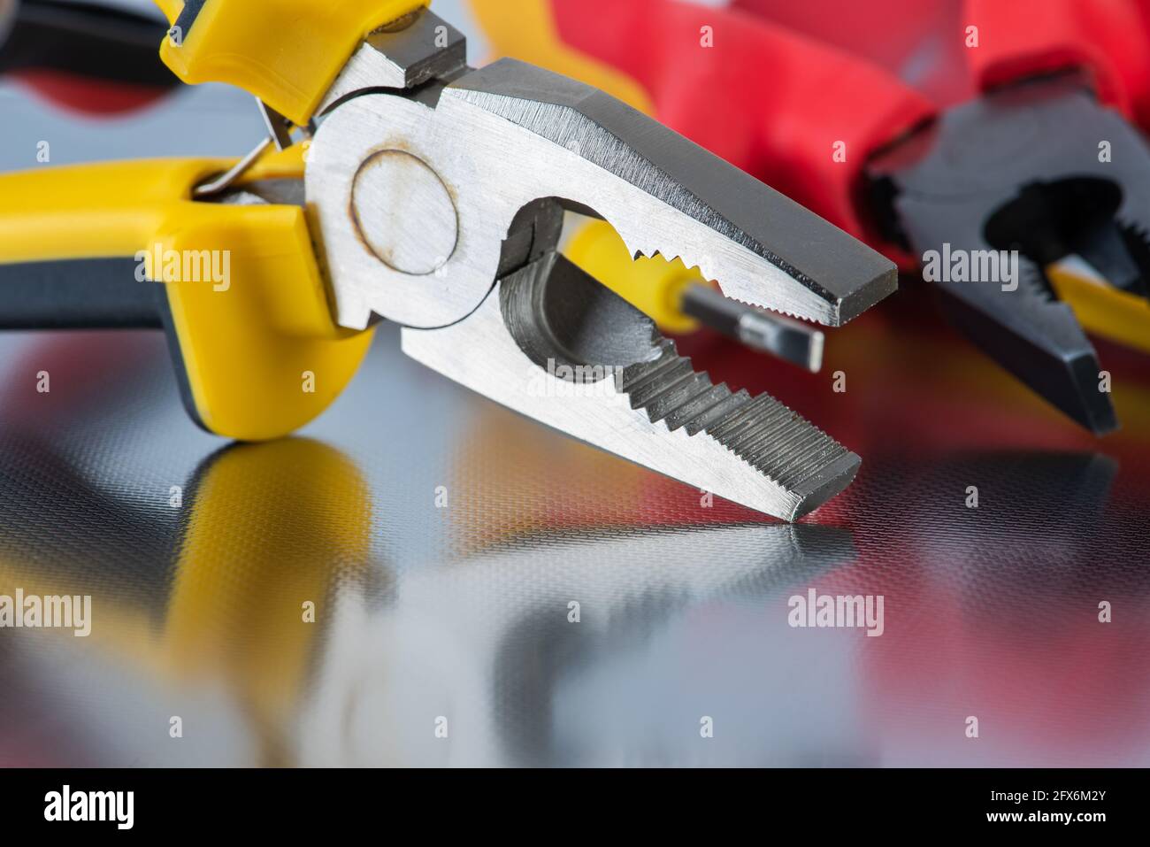 Workshop background hi-res stock photography and images - Alamy