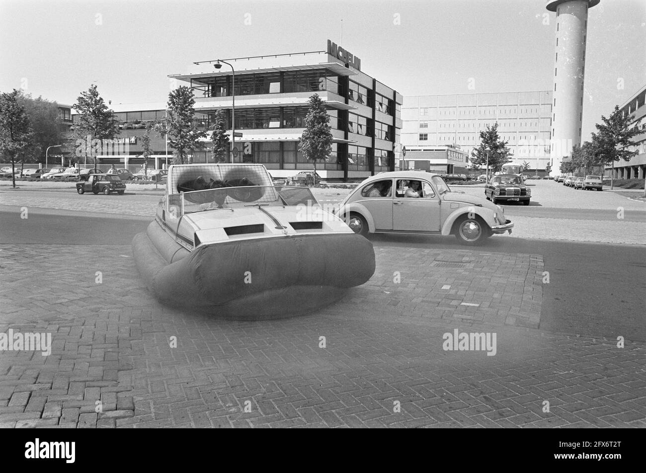 20th century hovercraft hi-res stock photography and images - Alamy
