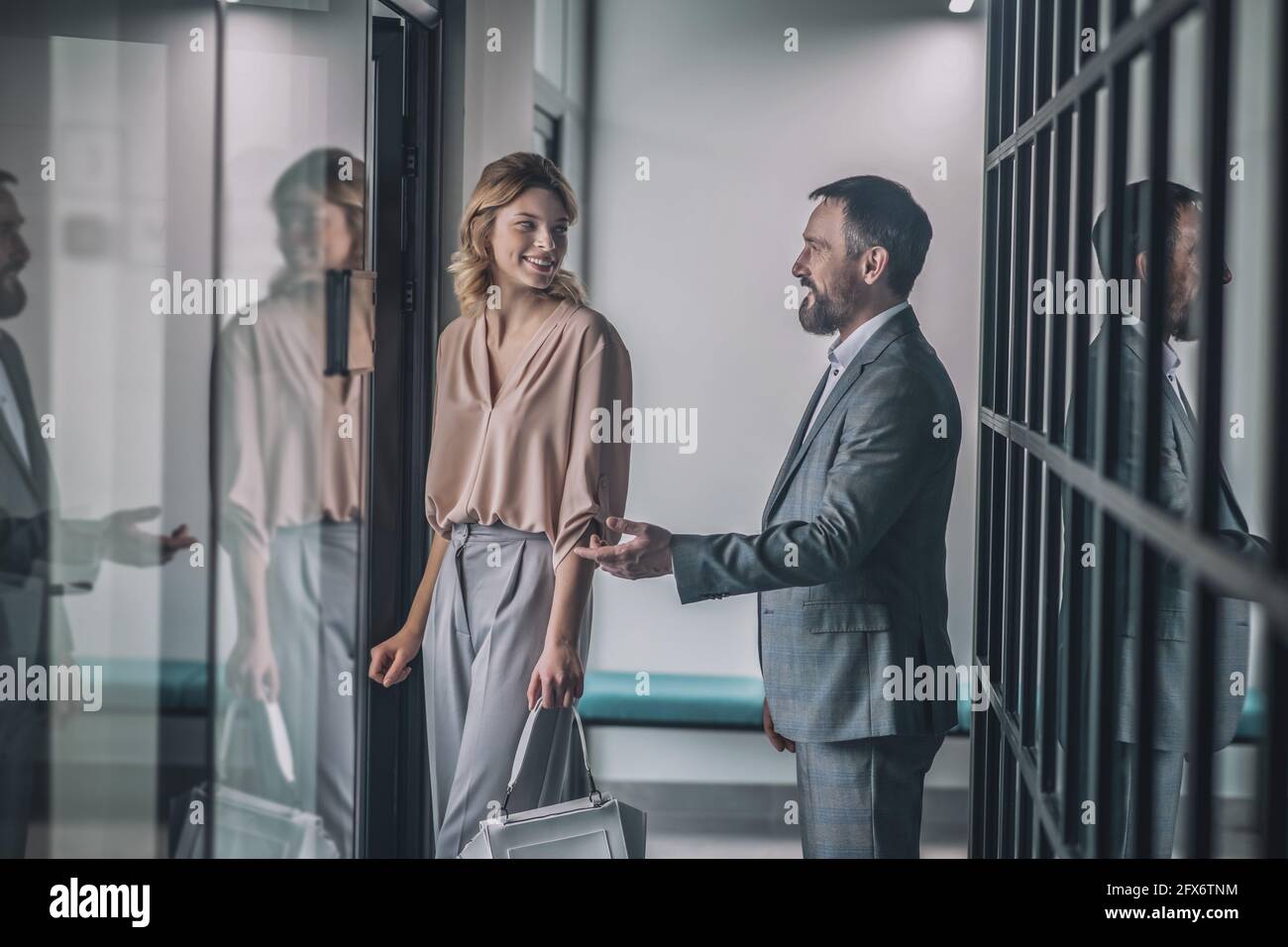 Good manners hi-res stock photography and images - Alamy