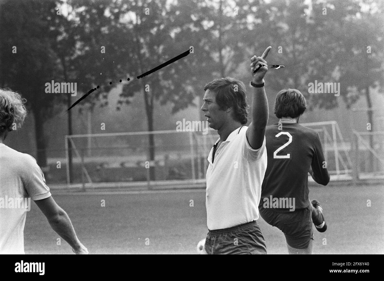 Assistant coach jan van daal gives instructions hi-res stock ...