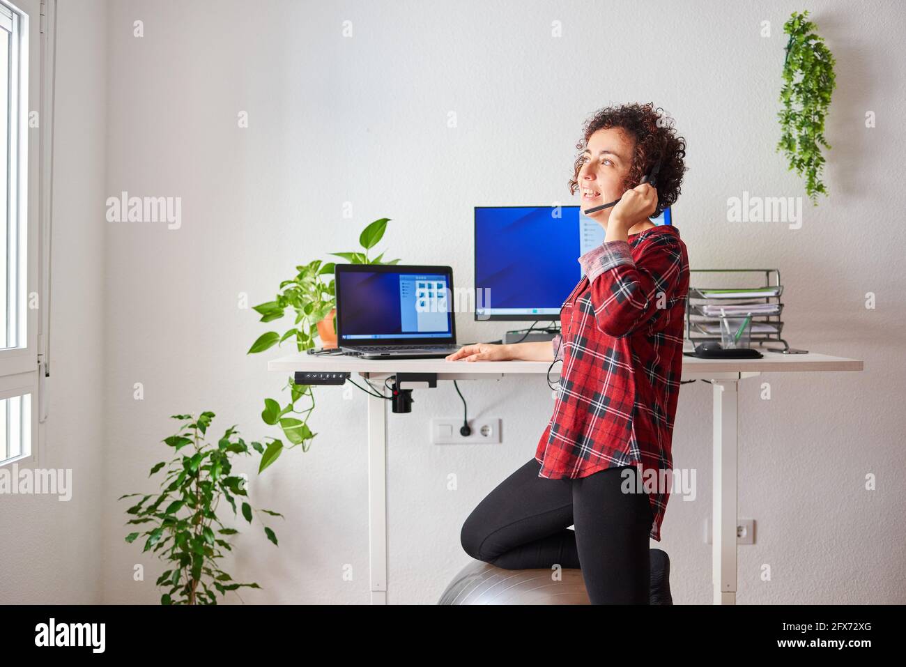 Ergonomic position hi-res stock photography and images - Alamy