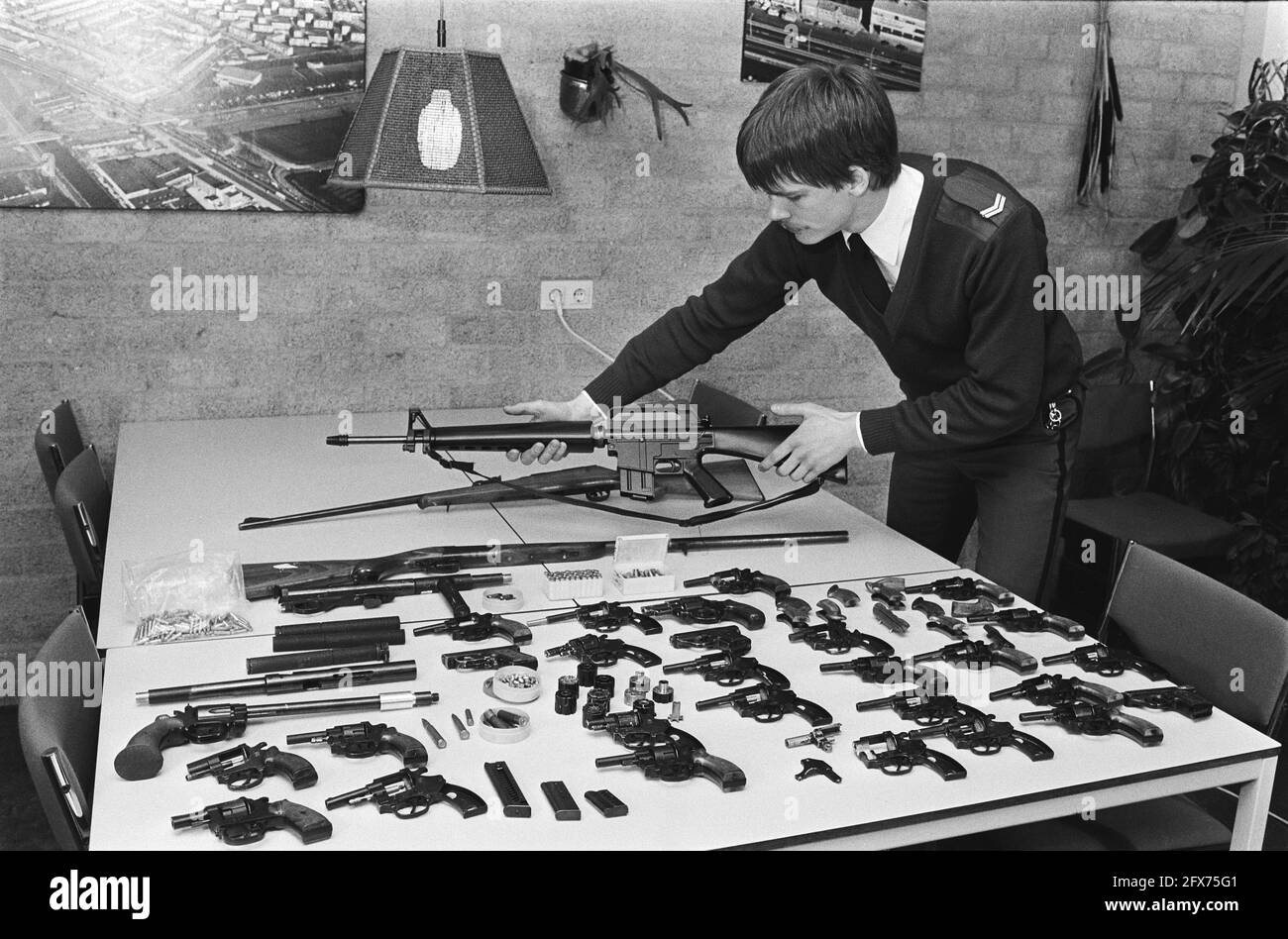 Illegal weapons factory in Diemen rolled up and large amount of weapons ...