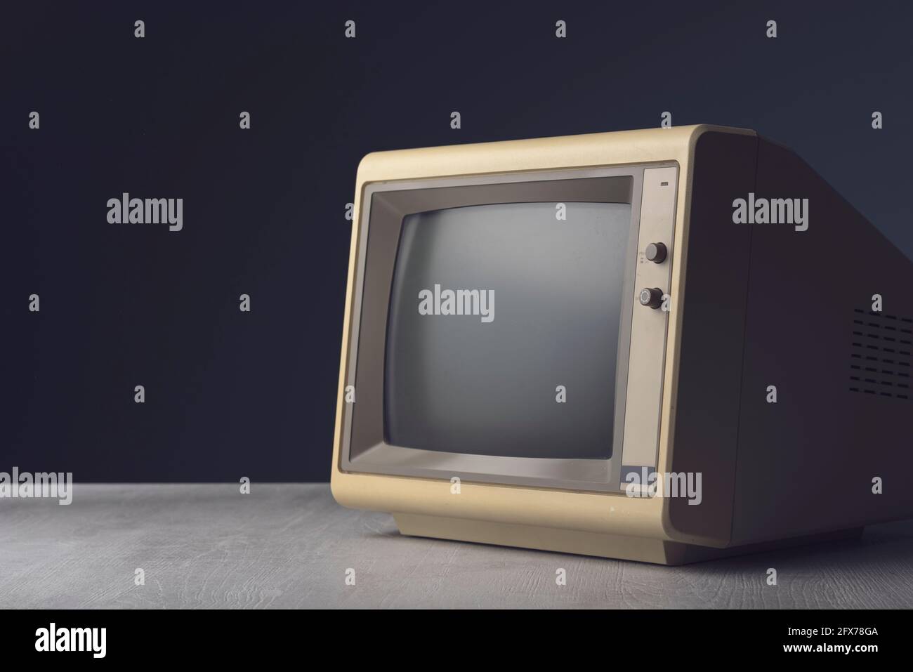 Vintage computer monitor with black screen, outdated technology concept ...