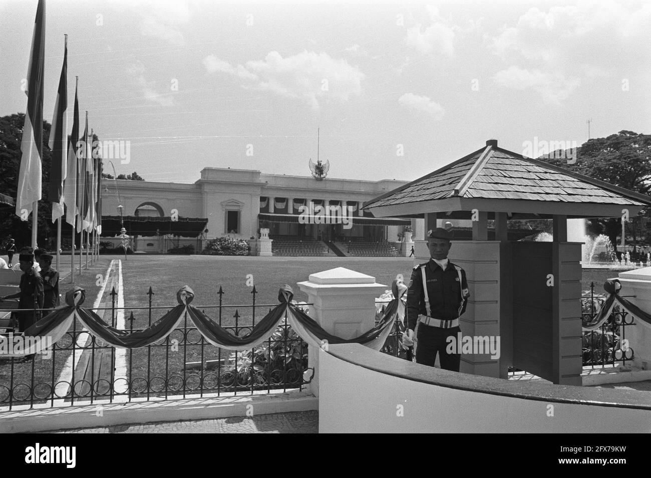 Independence day indonesia parade Black and White Stock Photos & Images ...
