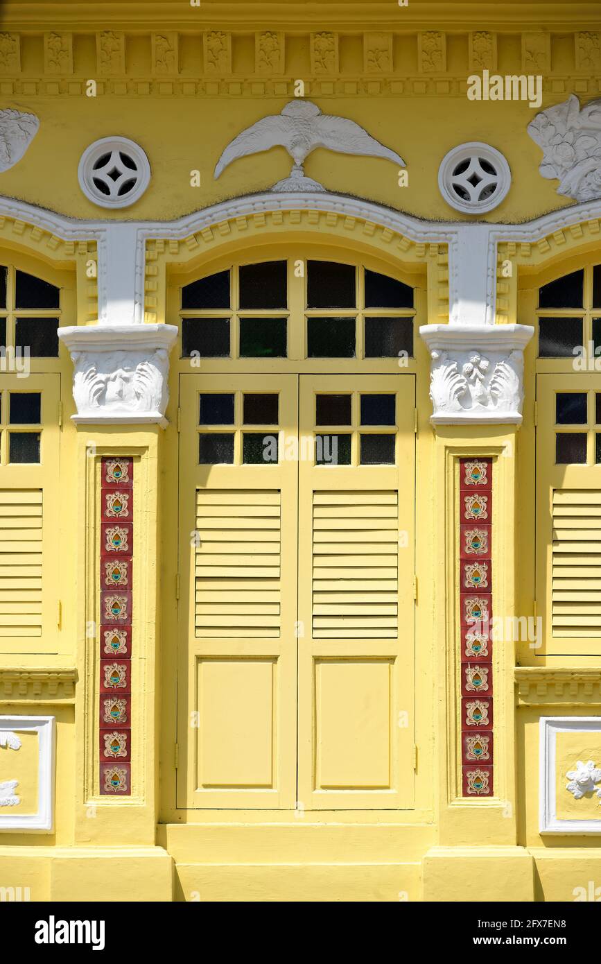 Indian shutters hi-res stock photography and images - Alamy