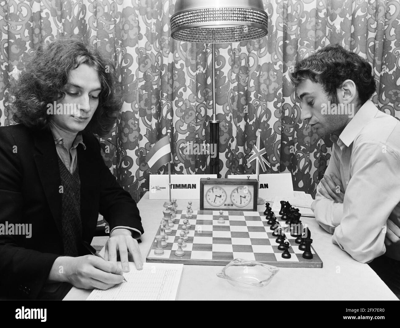 Jan Timman versus Michael Stean (1978 Stock Photo - Alamy