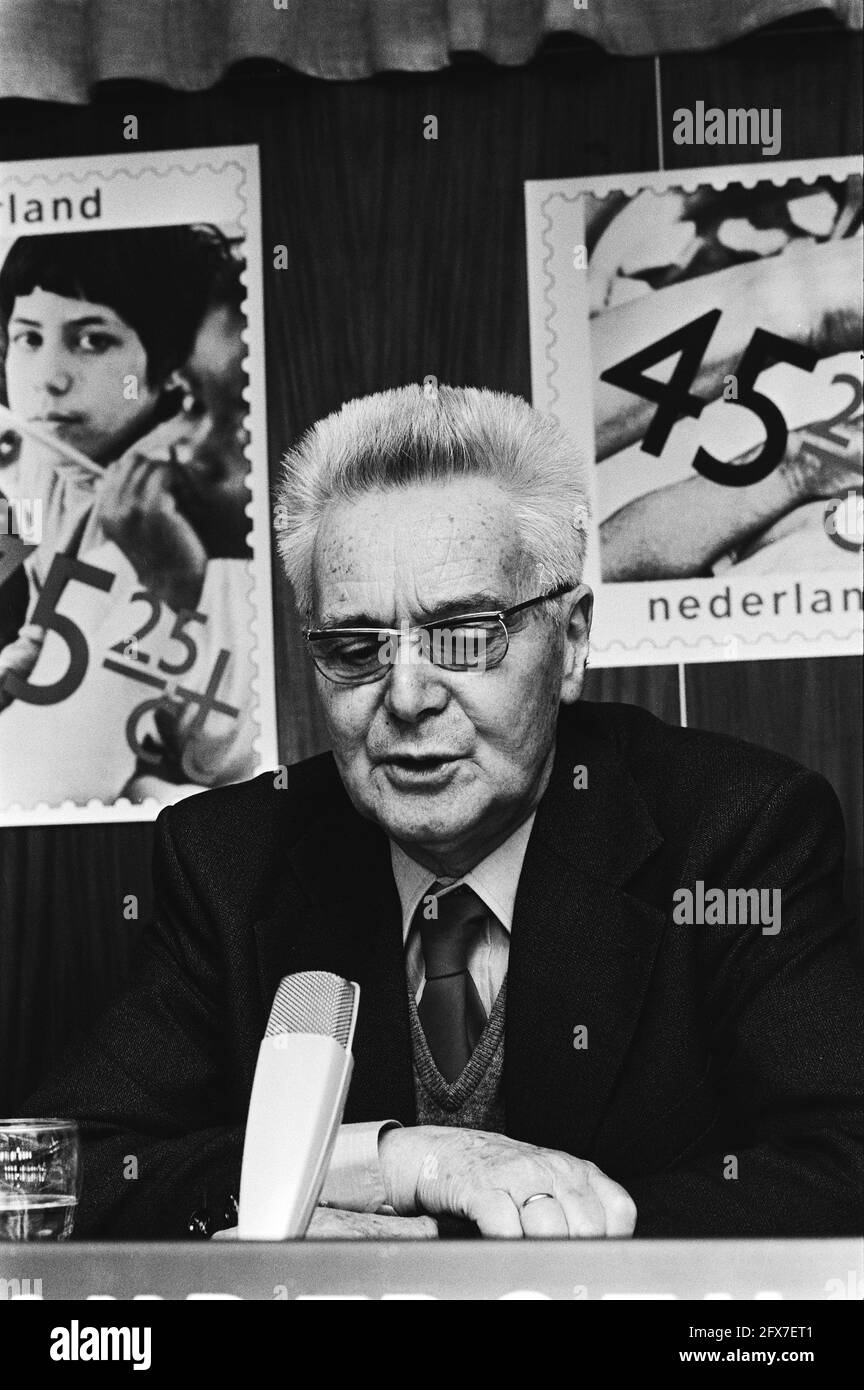 Jan tinbergen Black and White Stock Photos & Images - Alamy