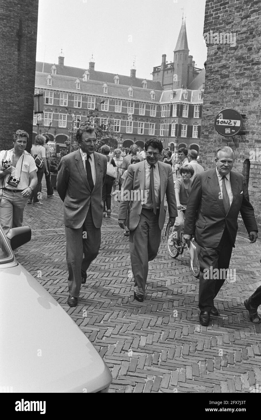 Van thijn walking hi-res stock photography and images - Alamy