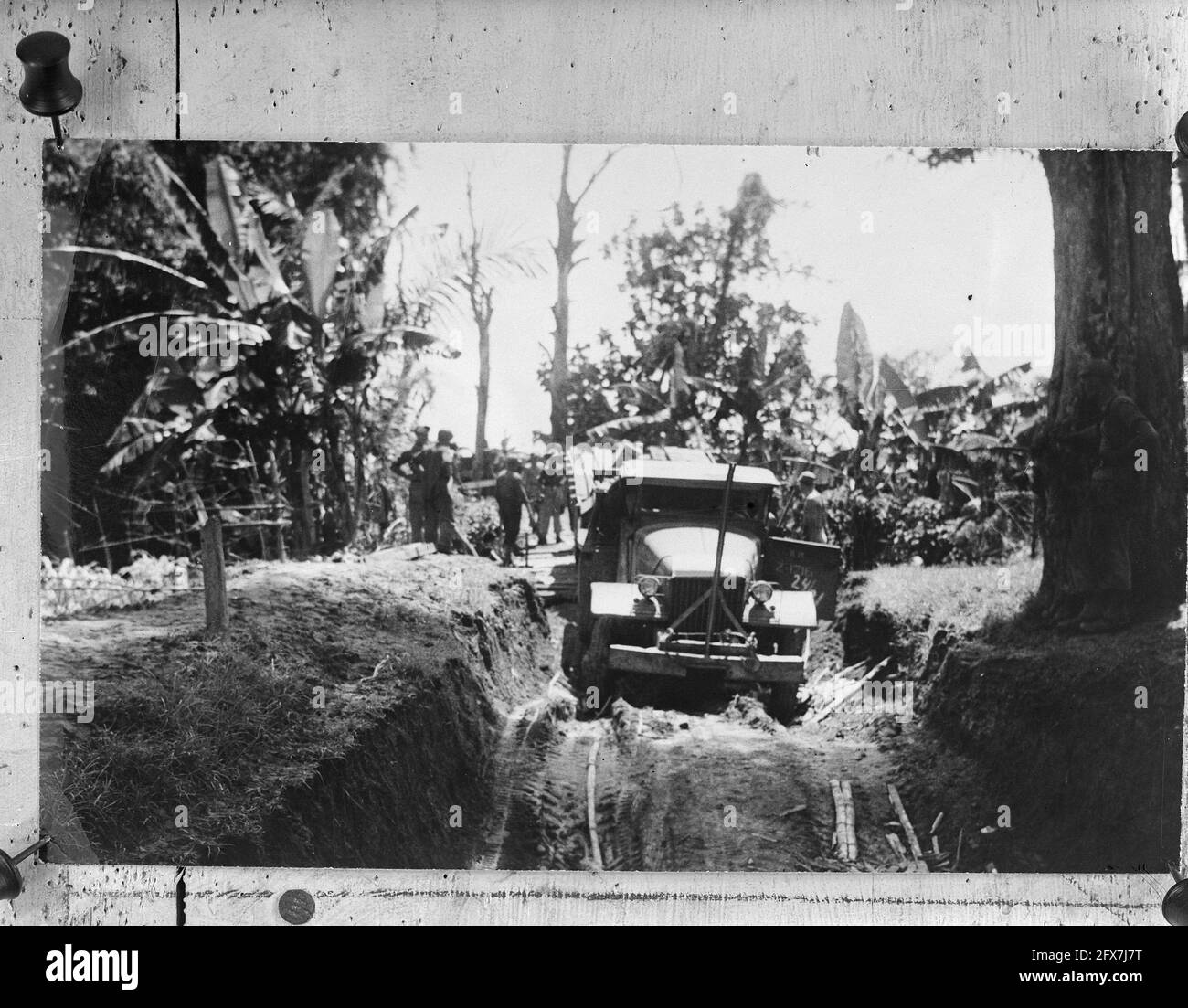 Marine corps international 3 tonner hi-res stock photography and images ...