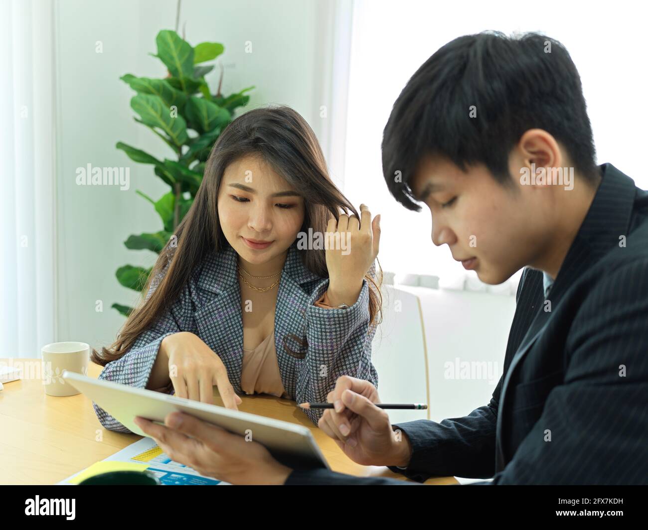 Portraits employees hi-res stock photography and images - Alamy