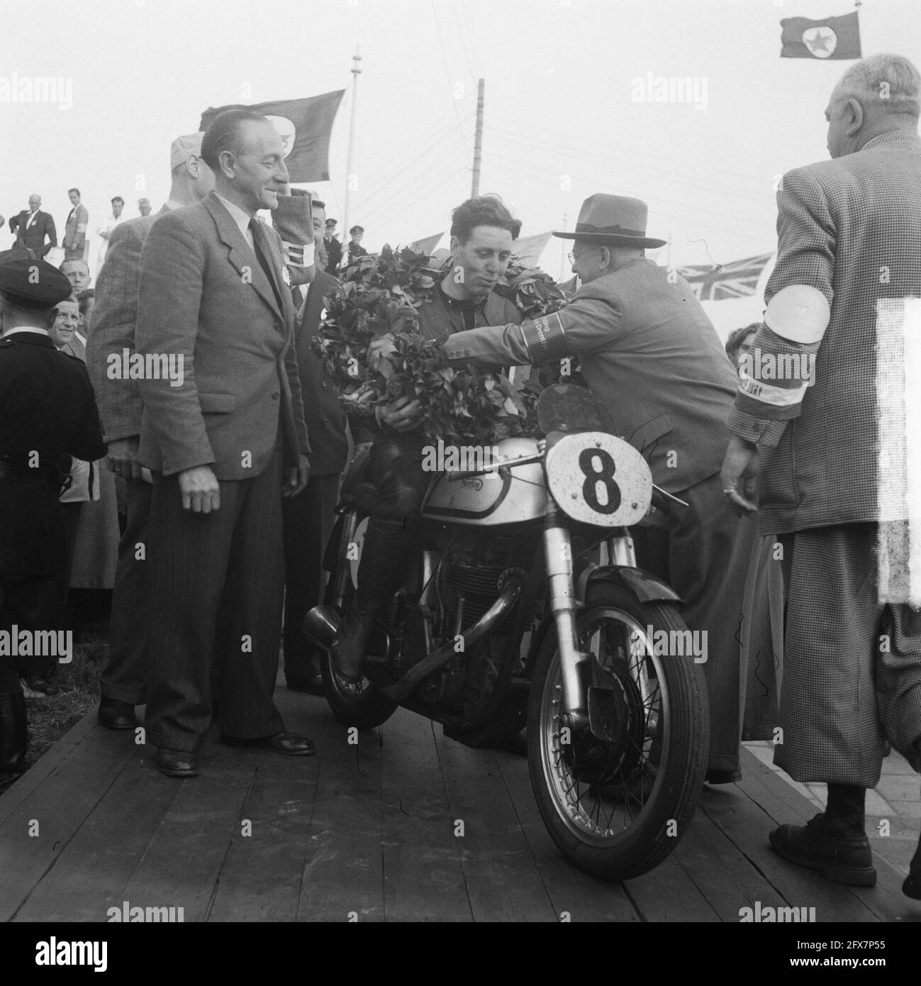 Honoring winner geoff duke hi-res stock photography and images - Alamy