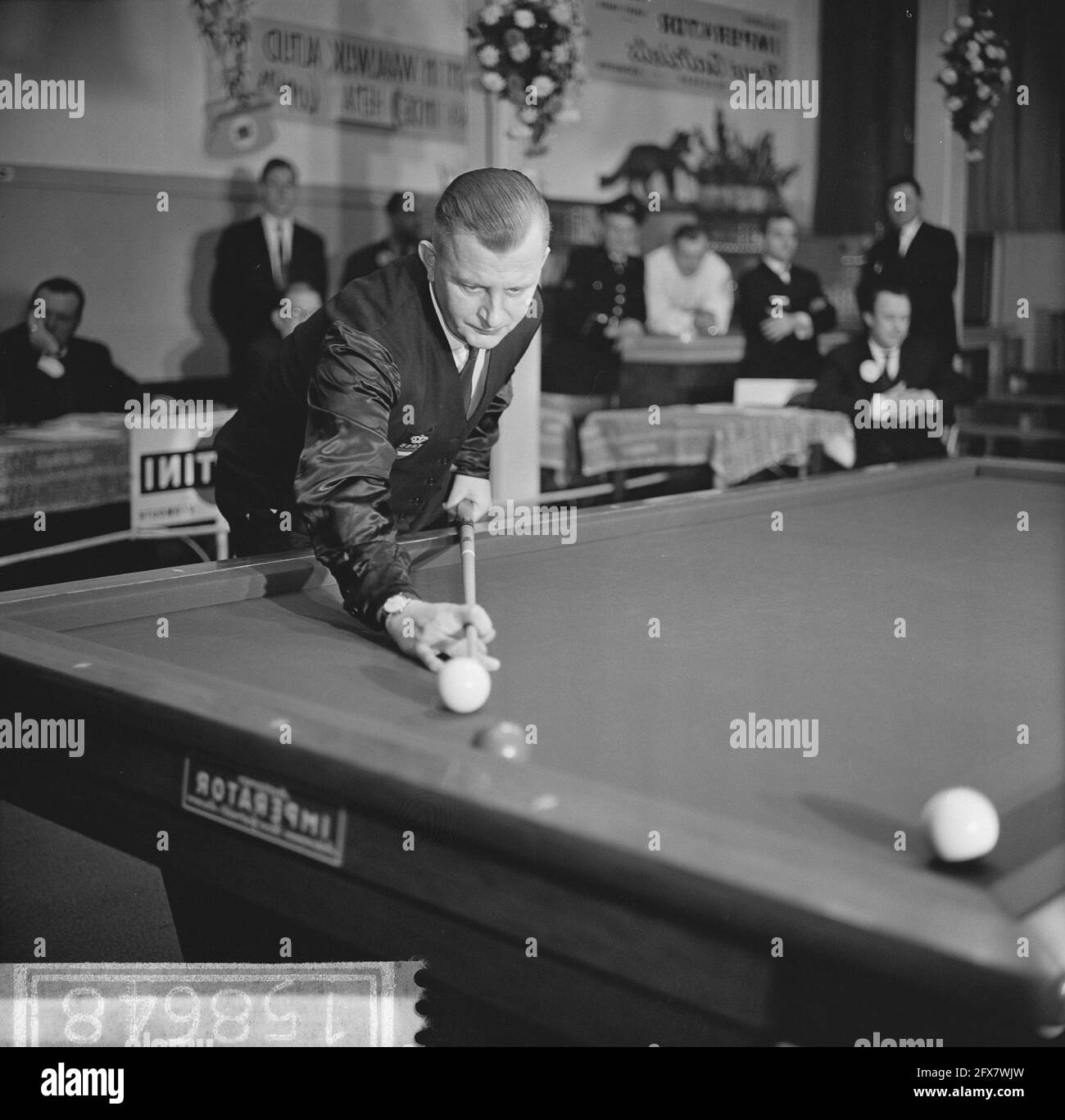 Dutch championship three way billiards hi-res stock photography and ...