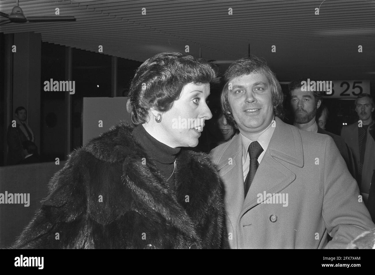 Irish womens movement betty williams hi-res stock photography and ...