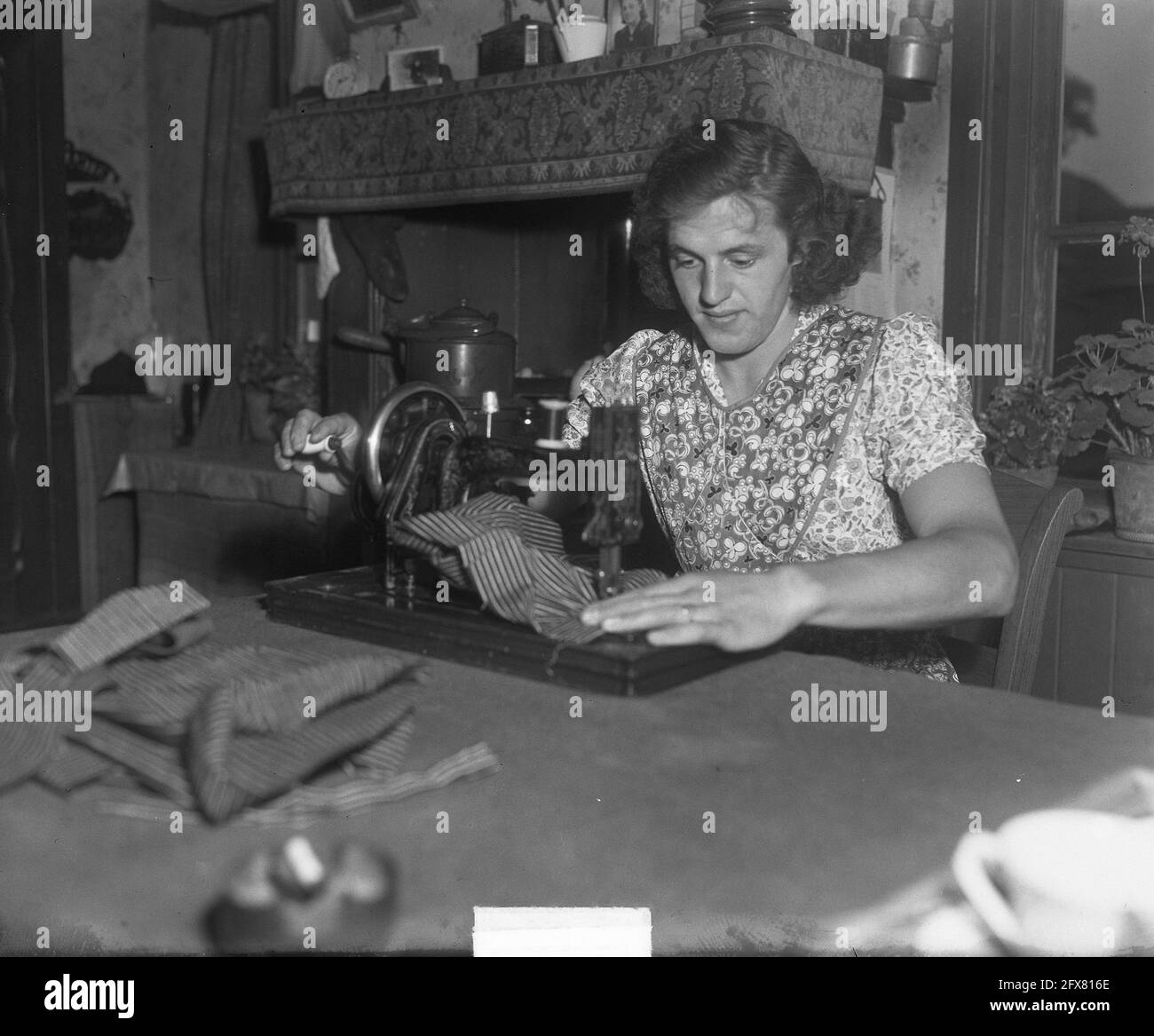 Women Sewing History High Resolution Stock Photography and Images - Alamy