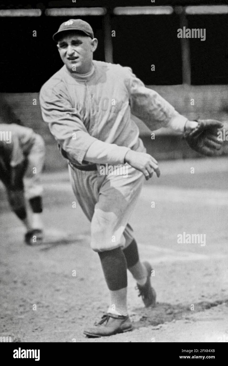 Carl Mays, New York Yankees 1922 Stock Photo - Alamy