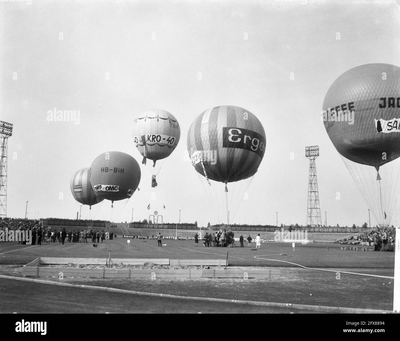 May 5 1966 hi-res stock photography and images - Alamy