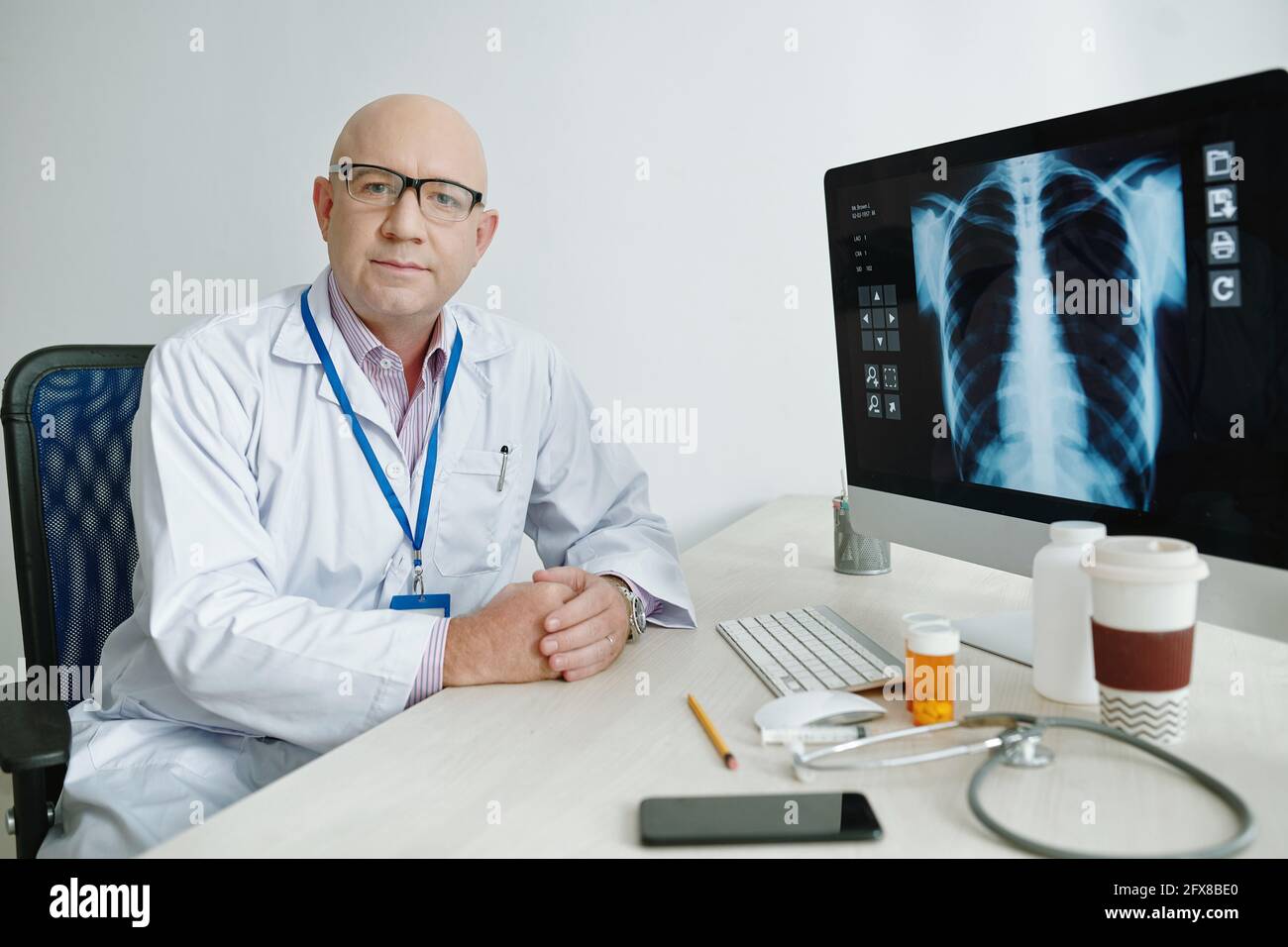 Doctor of computer science image hi-res stock photography and images ...