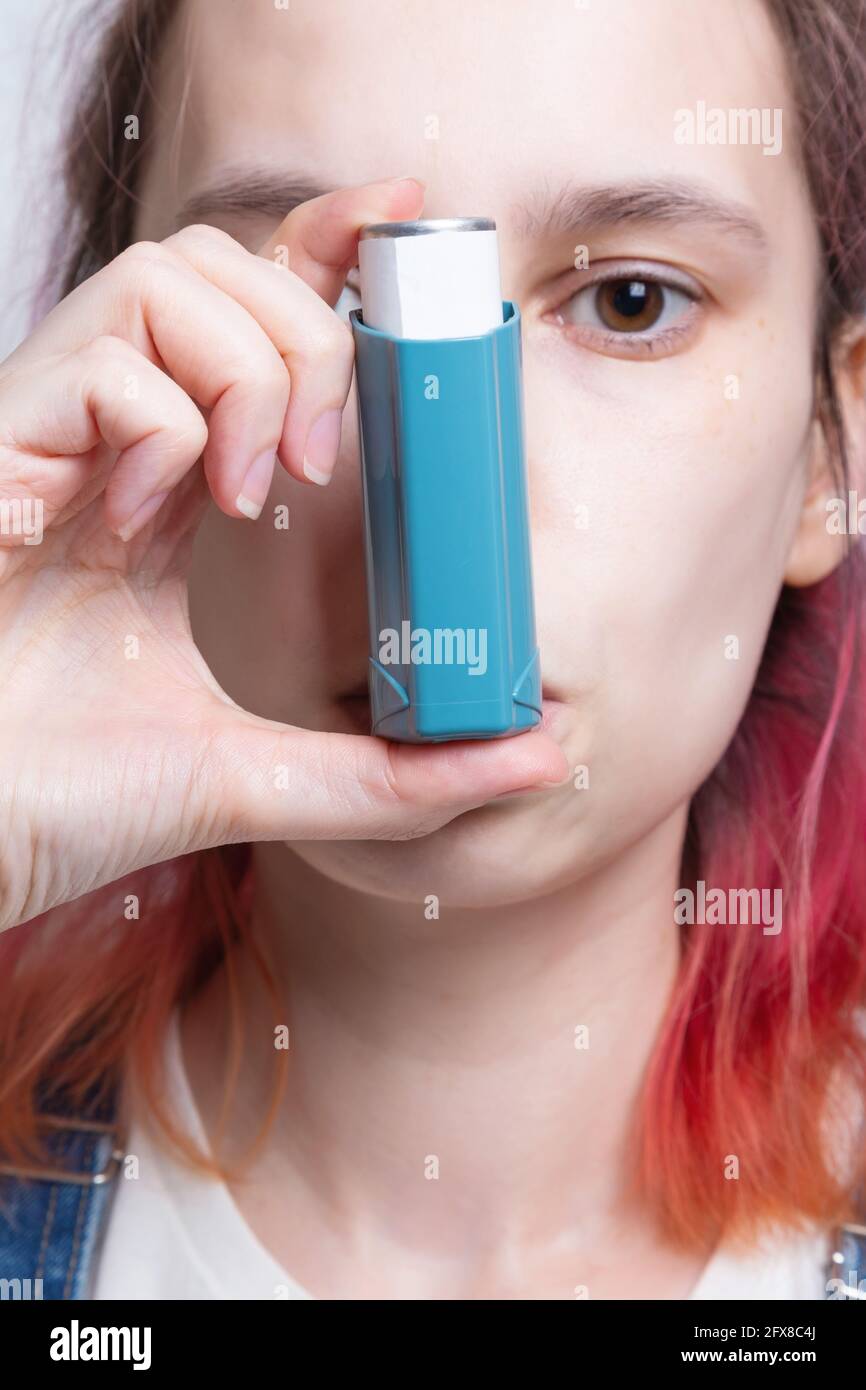 Asthma control inhaler hi-res stock photography and images - Alamy