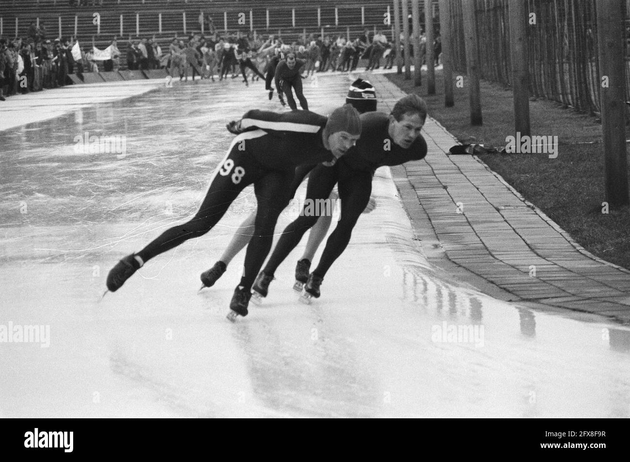 Championship races marathon speed skating hi-res stock photography and ...