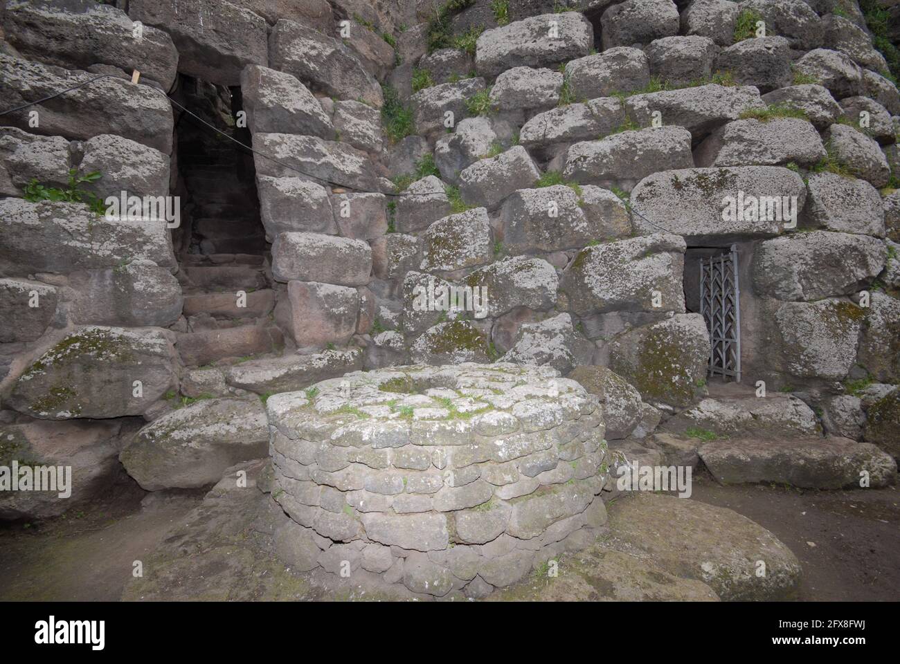 Nuraghe Santu Antine, Torralba, Sardegna Stock Photo - Alamy