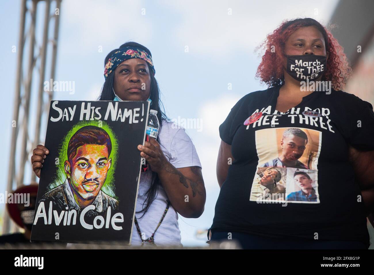 The family of Alvin Cole at Commons Park during the remembrance event ...