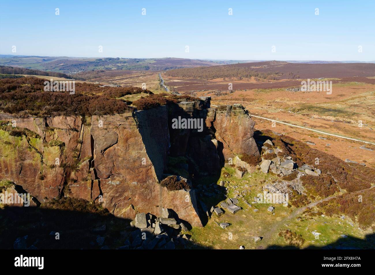Disused quarry in peak district hi-res stock photography and images - Alamy