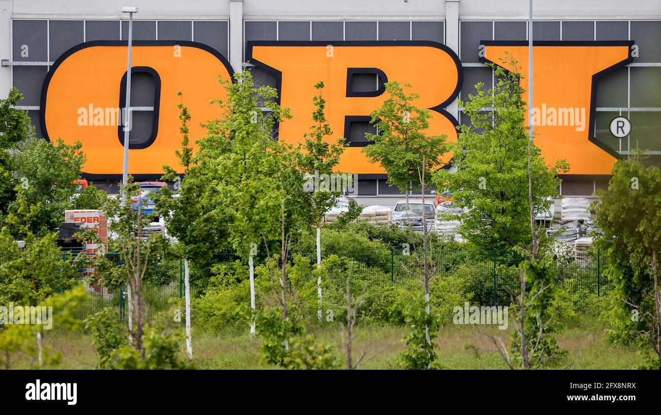 Obi lettering hi-res stock photography and images - Alamy