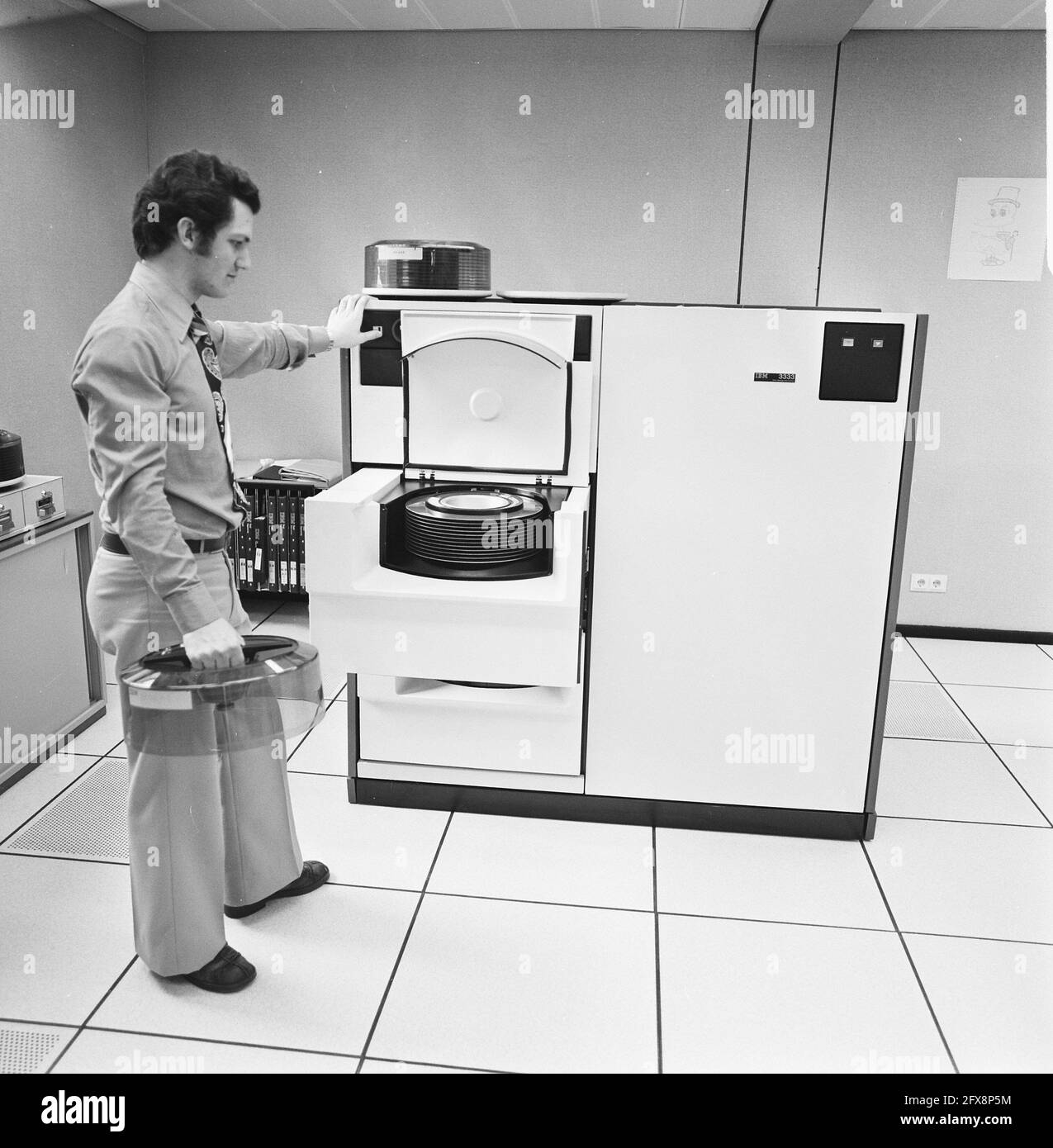 offices, Utrecht (prov.), June 5, 1975, offices, The Netherlands, 20th ...